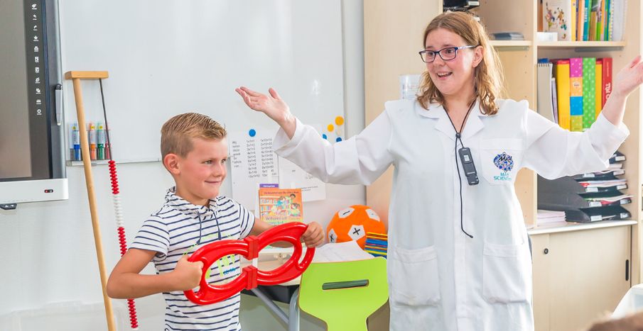 Mad Scientists | Instructors | Mad Science